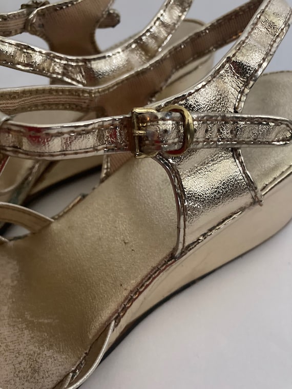 1970s Strappy Gold Low Wedge Sandals/Heels/US Women's… - Gem