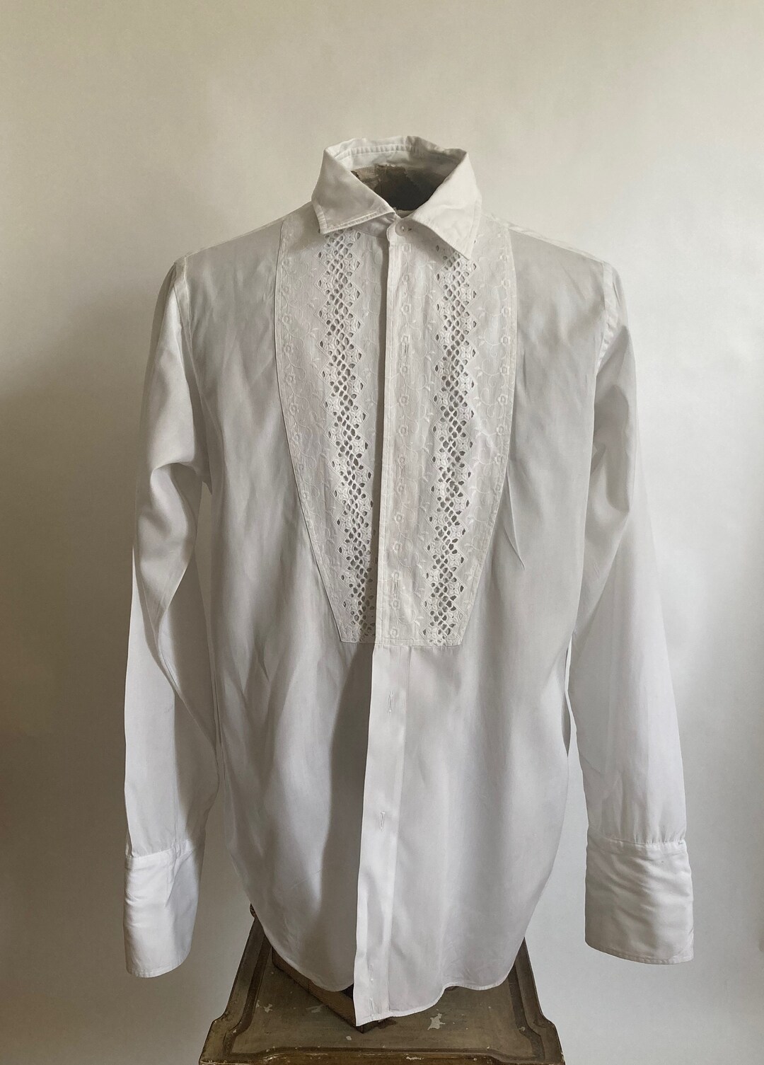 1940s Rogoff Bothers/cleveland Mens White Brocade/eyelet Cotton Tuxedo ...