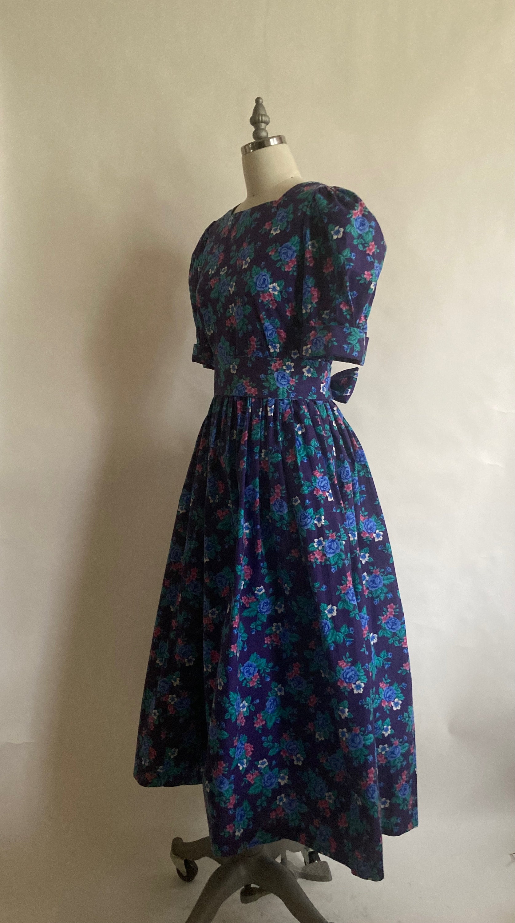 1980s T.kennedy laura Ashley Style Deep Violet Cotton Floral - Etsy