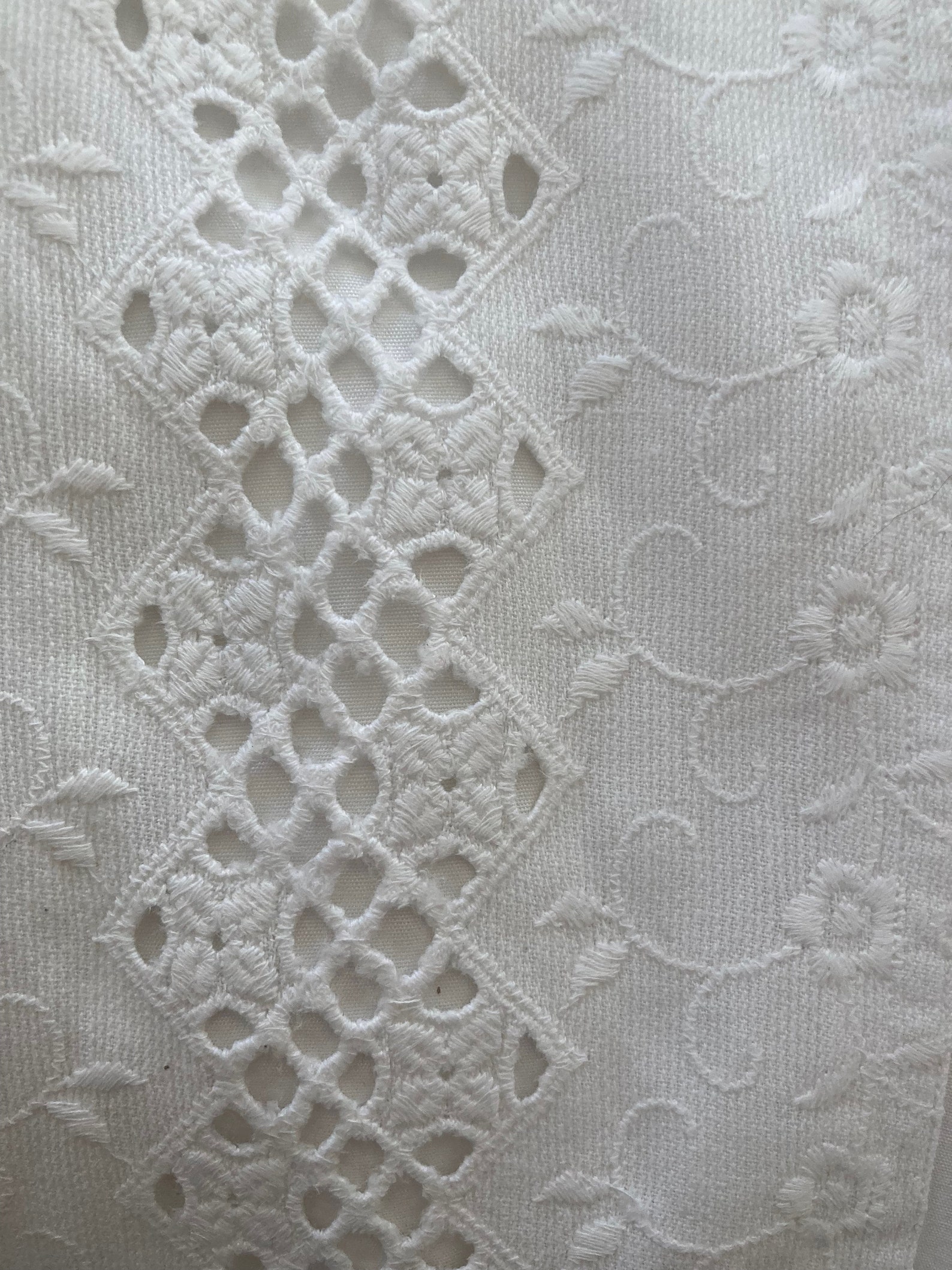 1940s Rogoff Bothers/cleveland Mens White Brocade/eyelet Cotton Tuxedo ...