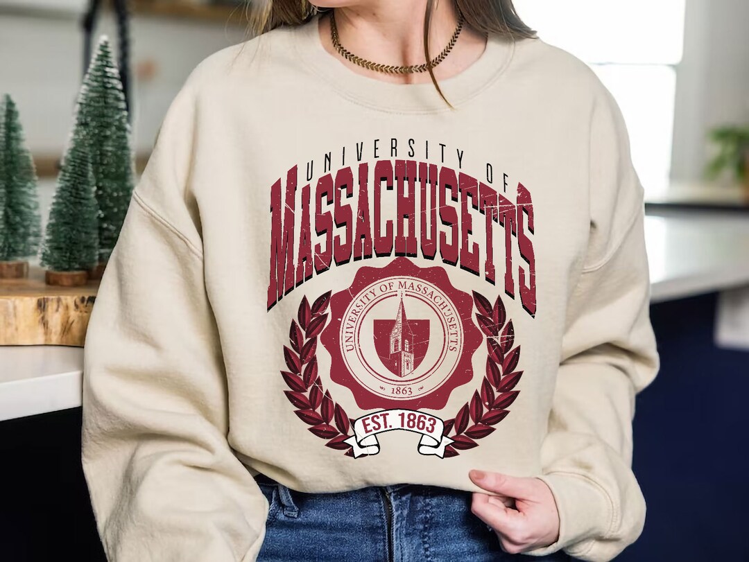University of Massachusetts Tshirt, Vintage University of Massachusetts ...