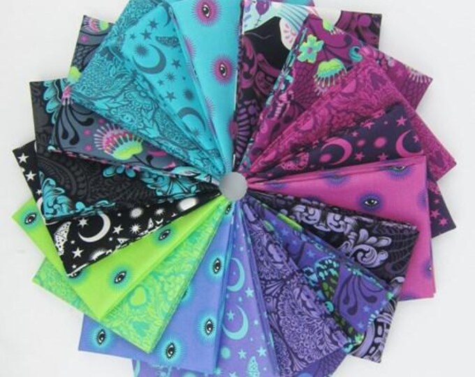 Tula Pink - De La Luna Factory Cut Fat Quarter Bundle From Free Spirit ...