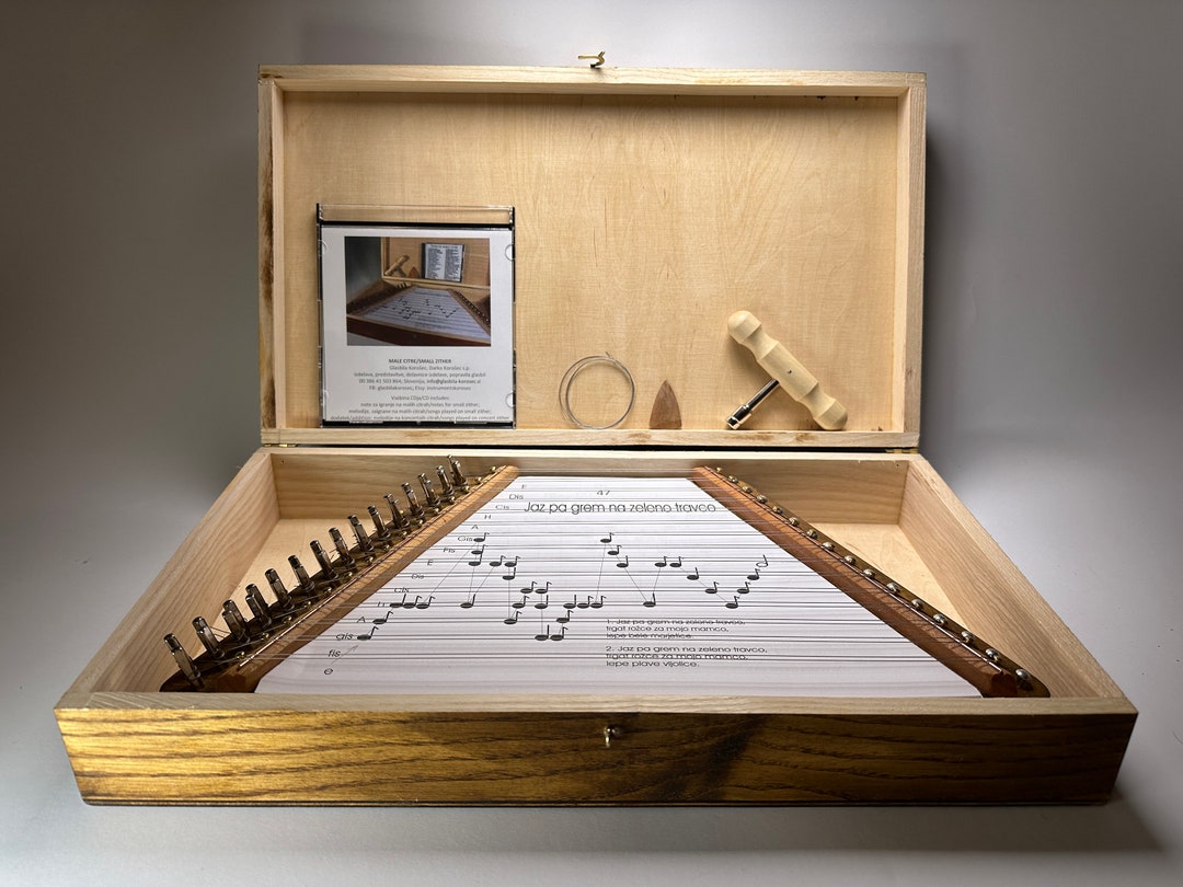 Zither - Two Octaves, 15 Double String Instrument. It Comes in a Wooden ...