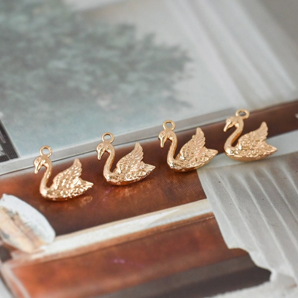 Swan Charm - Etsy