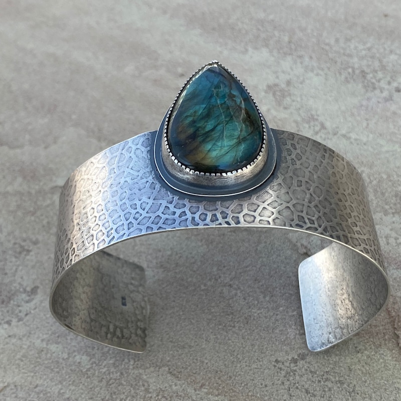 Labradorite Cuff Bracelet - Etsy