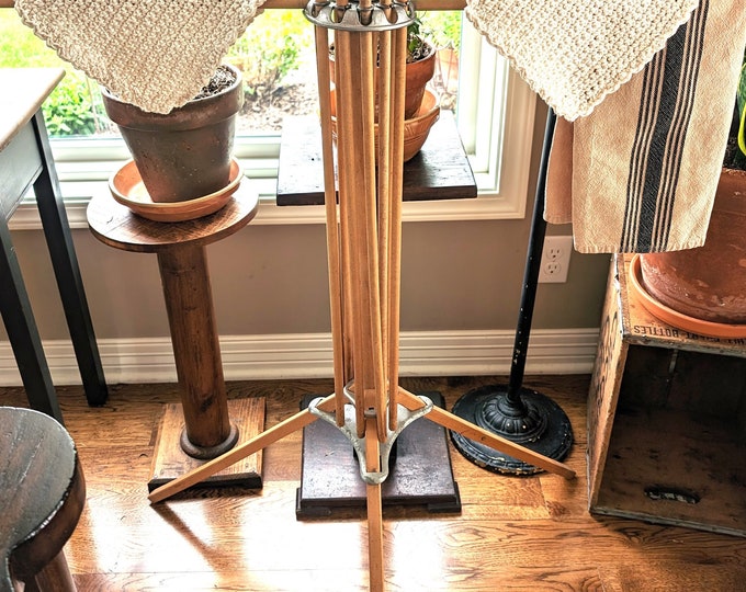 Antique Drying Rack Primitive Round Clothes Rack Collapsible Wood Dryer ...