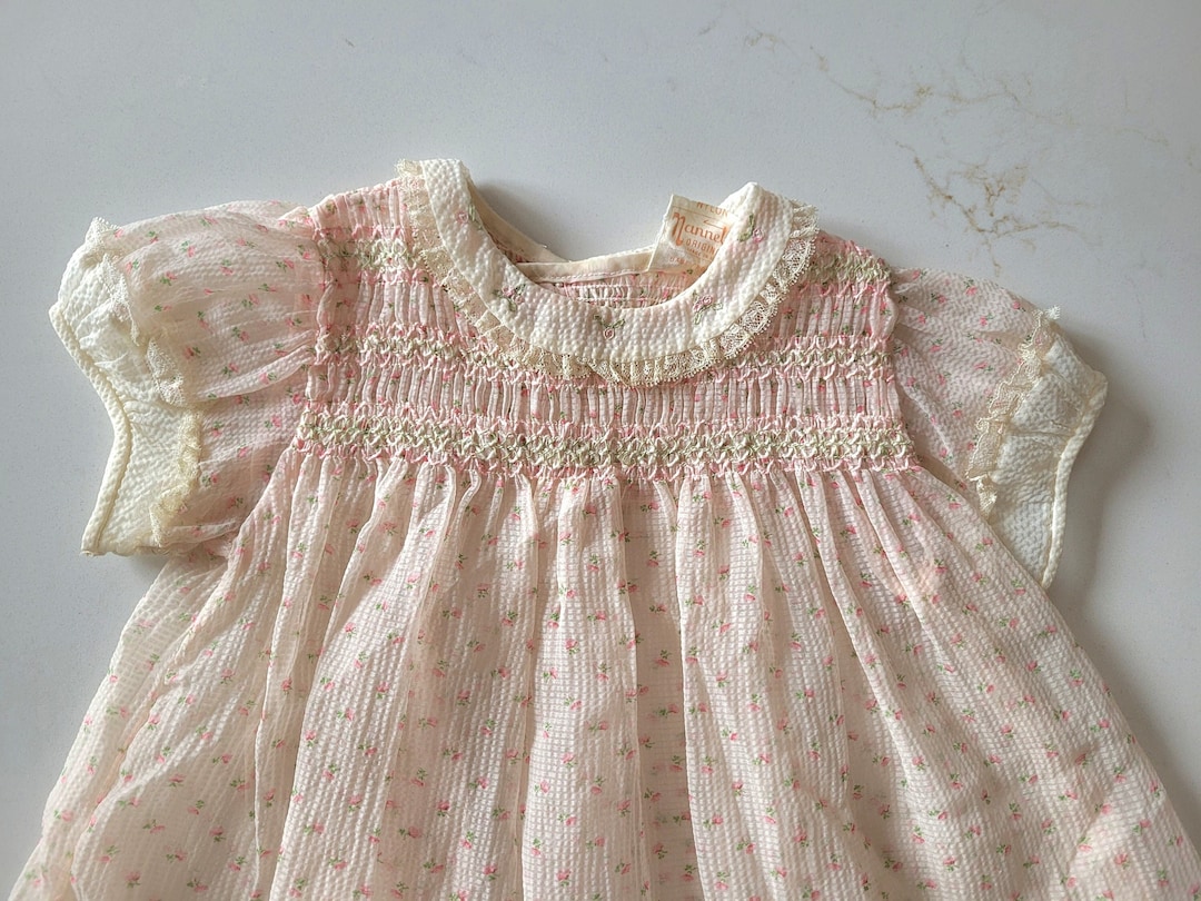Precious Vintage Nannette Smocked "babe Frock" - Made in USA ...