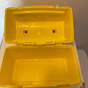 Vintage Snoopy Yellow Lunch Box - Etsy