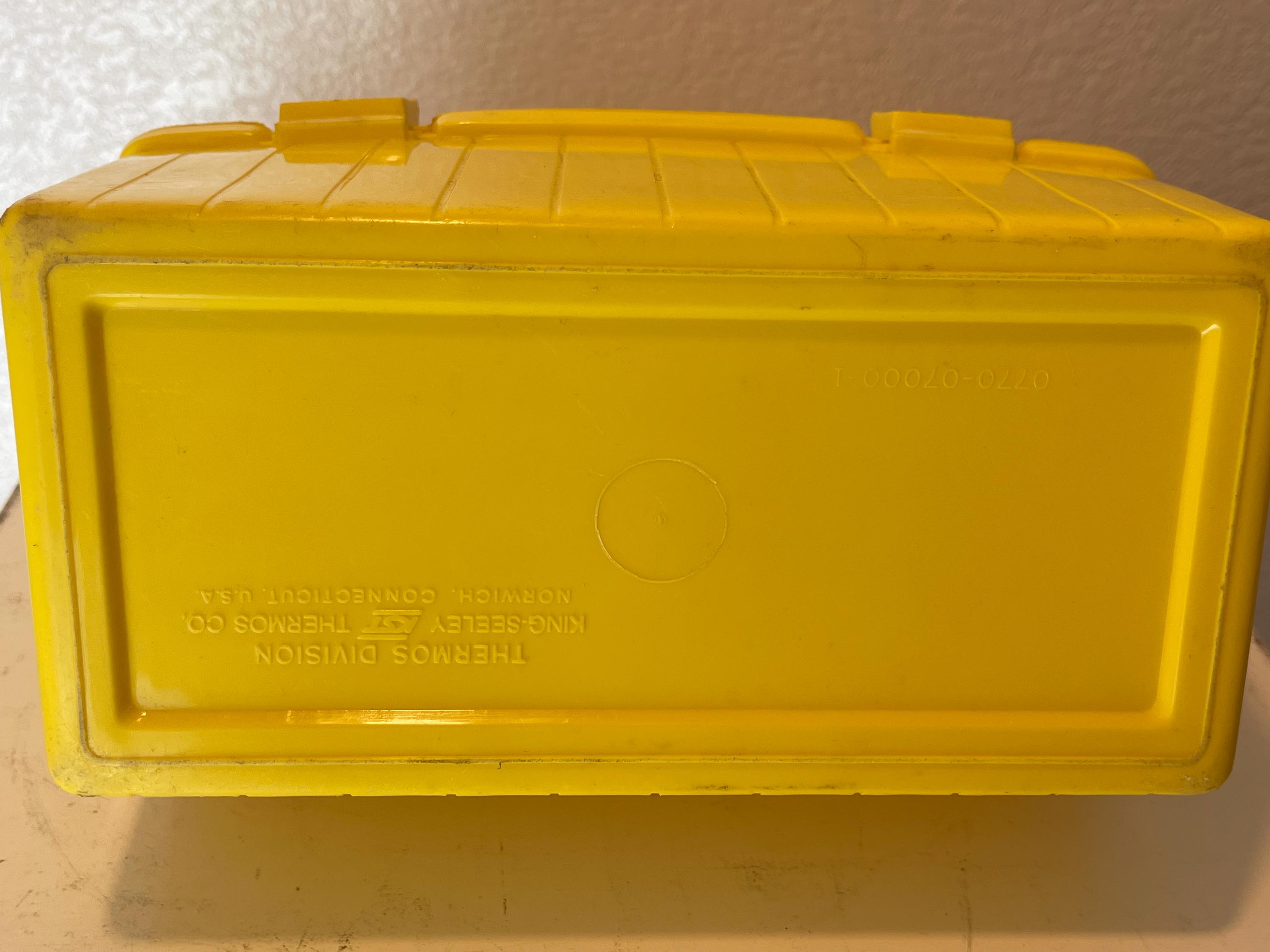 Vintage Snoopy Yellow Lunch Box - Etsy