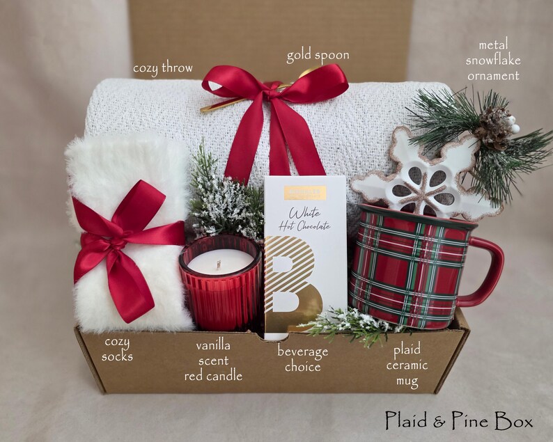Cozy Christmas Gift Box for Women, Winter Self Care Relaxation Set - Etsy