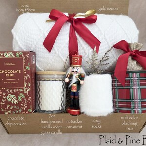 Christmas Spa Gift Box for Women, Cozy Winter Self Care Relaxation Set ...