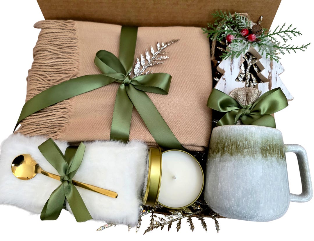 Employee Christmas Gift Box – Workplace Appreciation, Staff Thank You ...