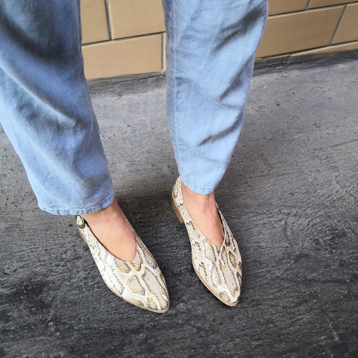 Golden Beige Snakeskin Leather Shoes V-cut Flat Pointy Shoes - Etsy