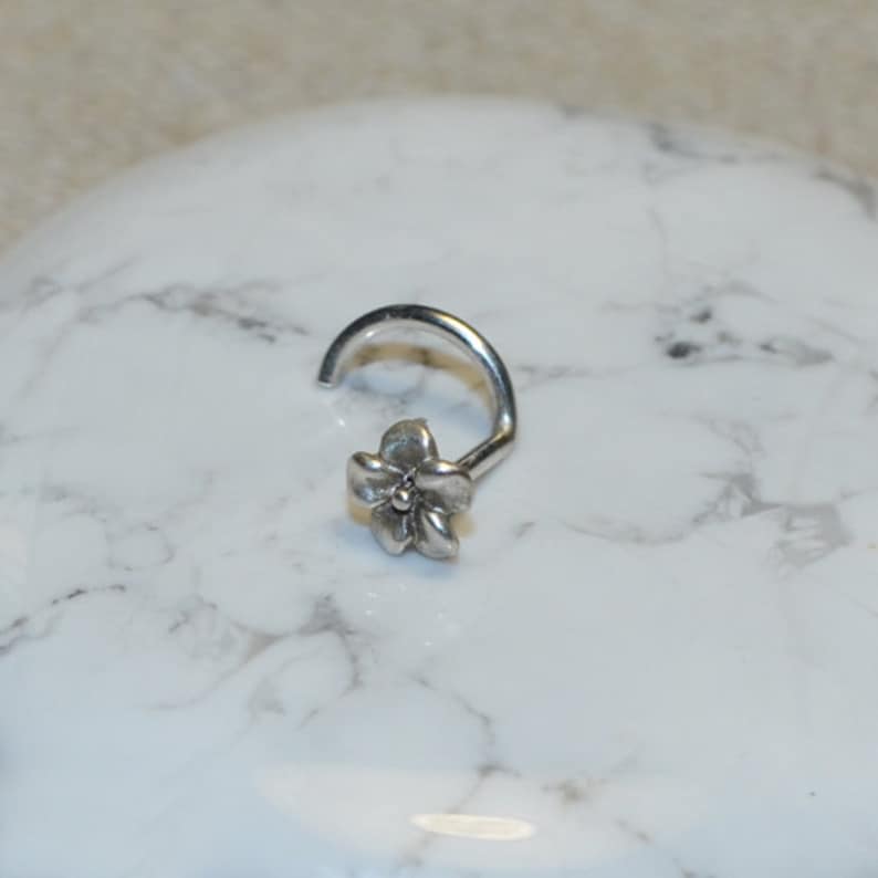 Flower Tragus Stud 18g - Silver Nose Ring Stud - Tragus Earring - Helix ...