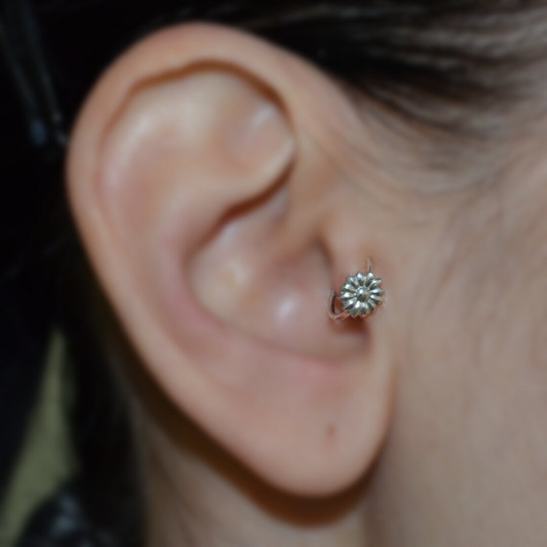 Tragus Earring 18g - Silver Nose Ring - 6mm Flower Tragus Hoop ...