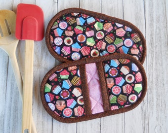 Pincher Pot Holders, Set of 2: Shamrocks and Lady Bugs Pocket Pot ...