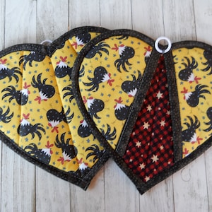 Handmade Potholders Trivets, Set of 2: Crazy Chickens! Folk Art! Heart ...