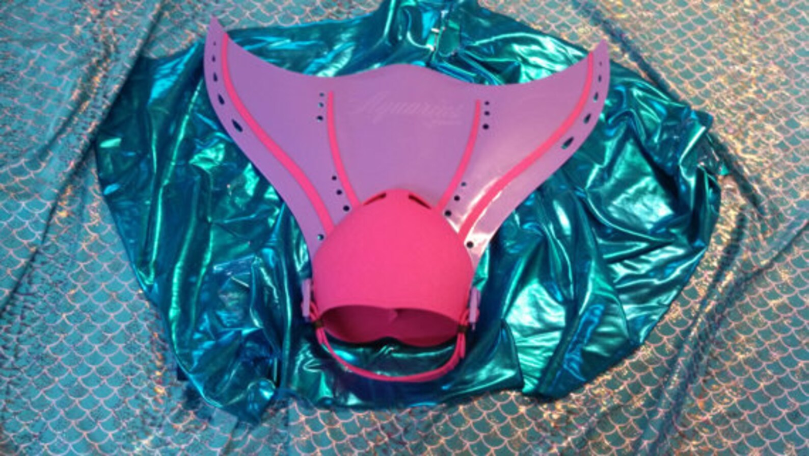 Mermaid Tail Walkable/swimmable With Invisible Zipper Bottom !add ...