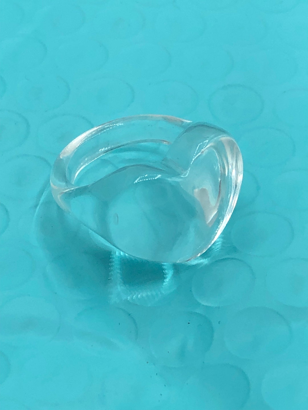 Stylish Heart Clear Resin Ring Size 7.5 Acrylic Ring Chunky Ring ...