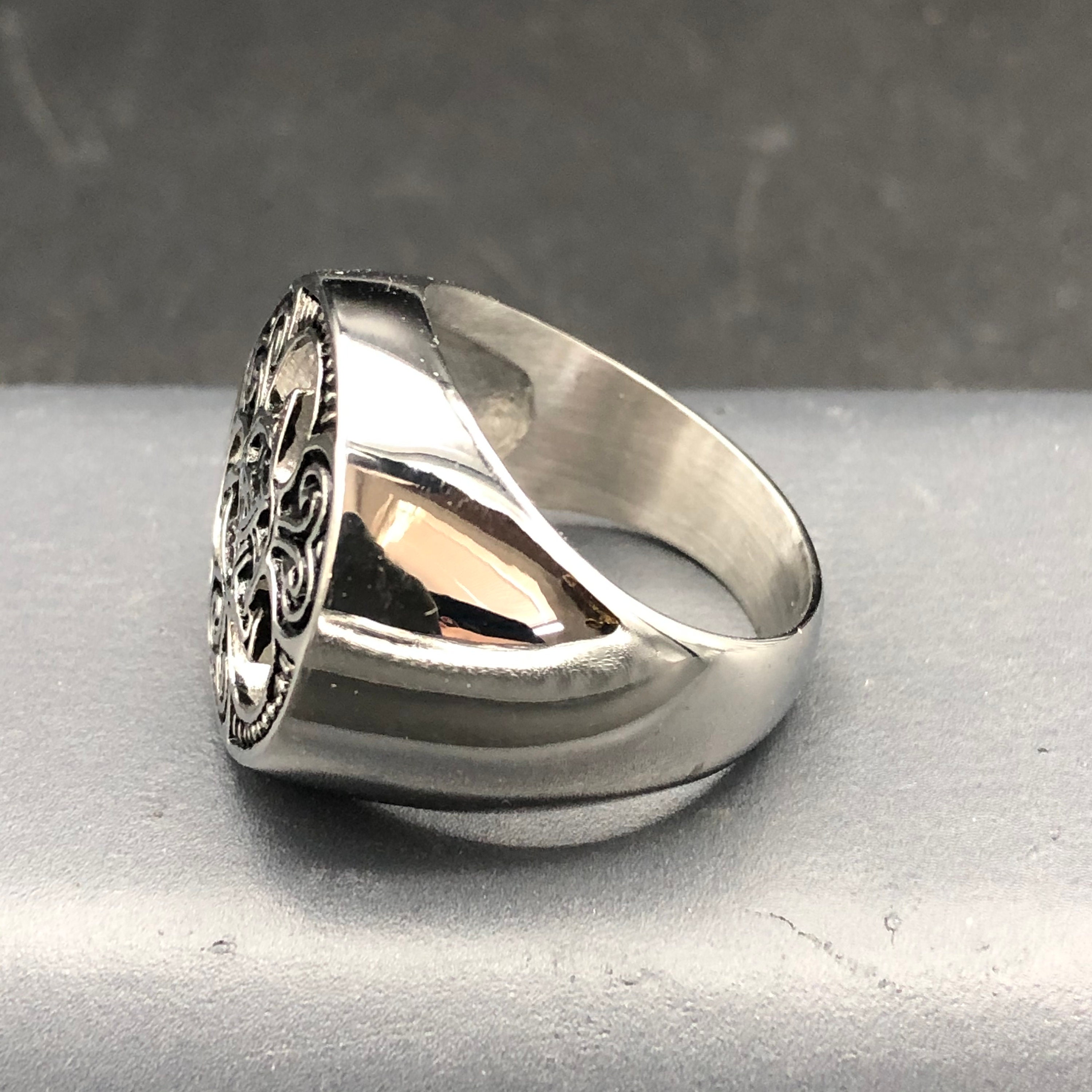 Celtic Knot Signet Ring Mens Ladies Ring Size 10 Trinity Knot | Etsy