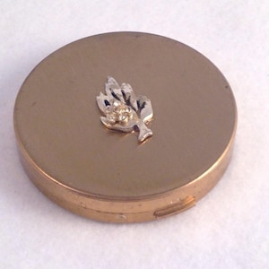 Vintage 1950s Volupte Compact 1950s Goldtone Rhinestone Compact Box Mid ...