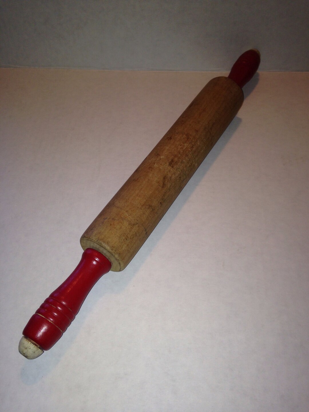 Vintage Wooden Red Rolling Pin Mid Century Kitchen - Etsy.de
