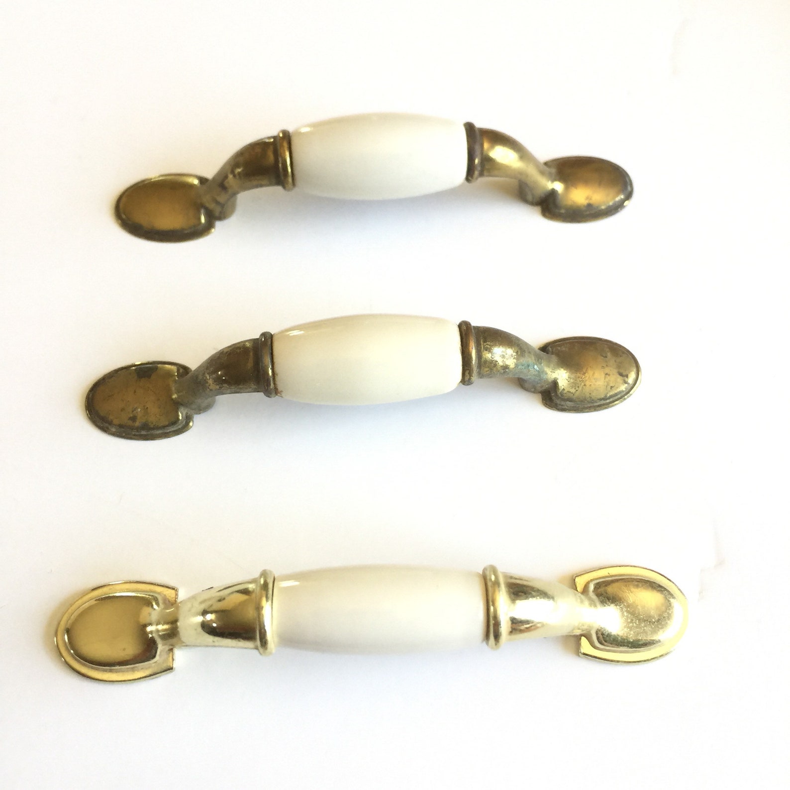 Vintage White Gold Kitchen Cabinet Knobs Dresser Drawer Pulls | Etsy