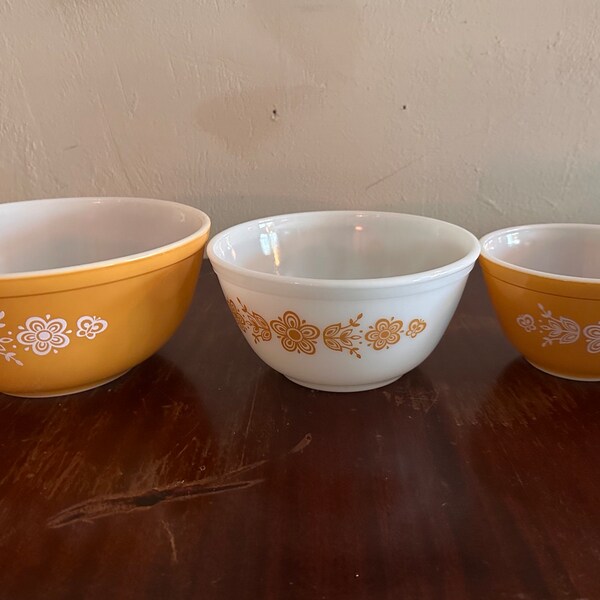 Gold Mixing Bowls - Etsy