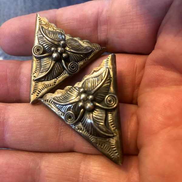 Shop Collar Tips Online - Etsy