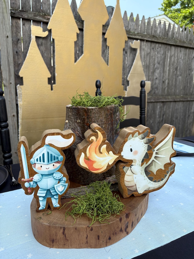 Knights & Dragons Set of 3 Dragons 2 Knights Castle and King Handmade ...