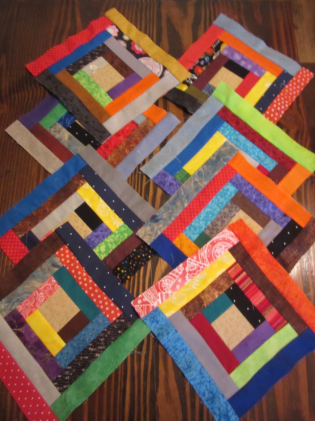 One UNFINISHED Log Cabin Block With Medium to Dark Value - Etsy