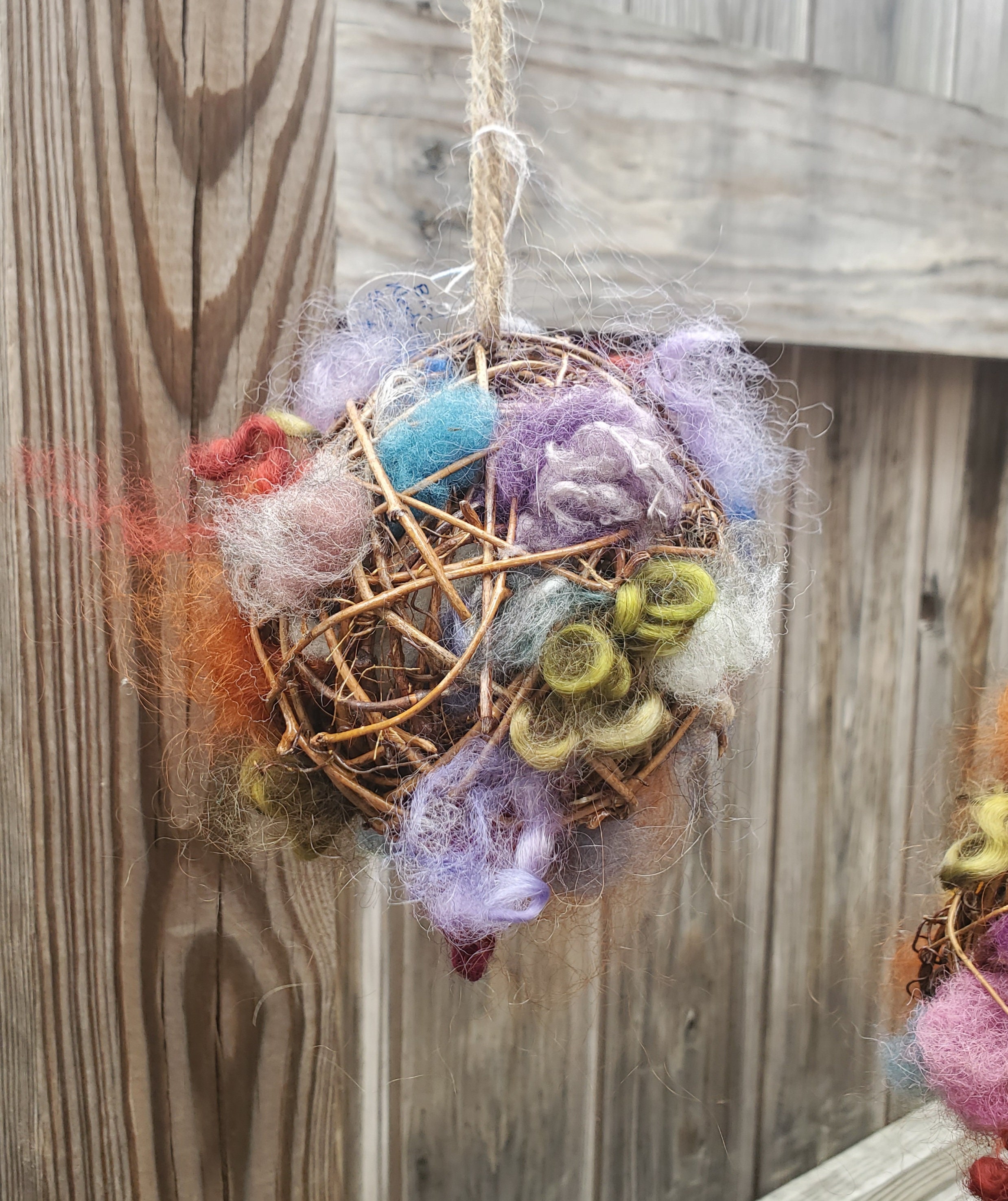 Eco-friendly Bird Nesting Ball Filled With Wool Bird's Nest, Bird ...