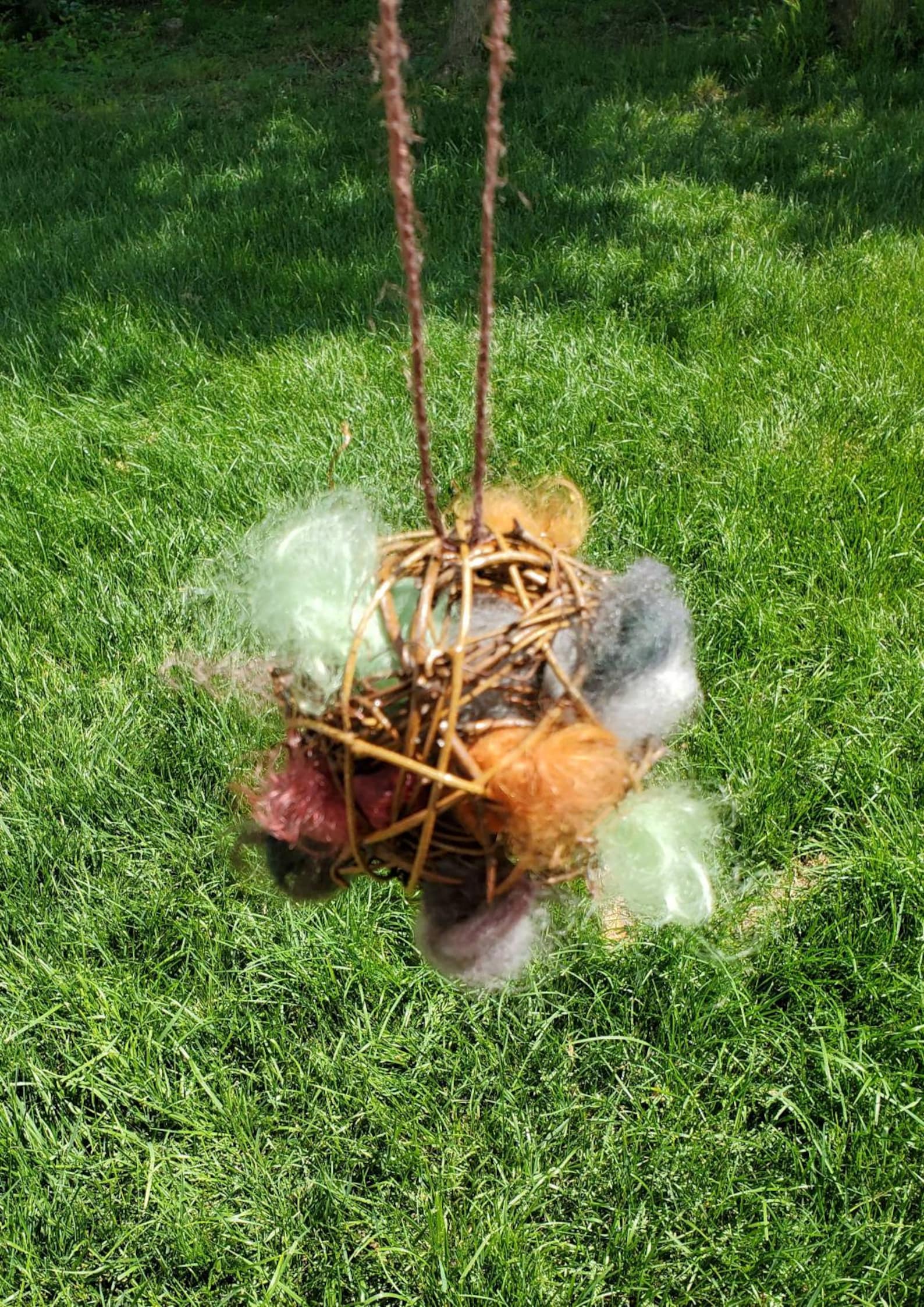 Eco-friendly Bird Nesting Ball Filled With Wool Bird's Nest, Bird ...