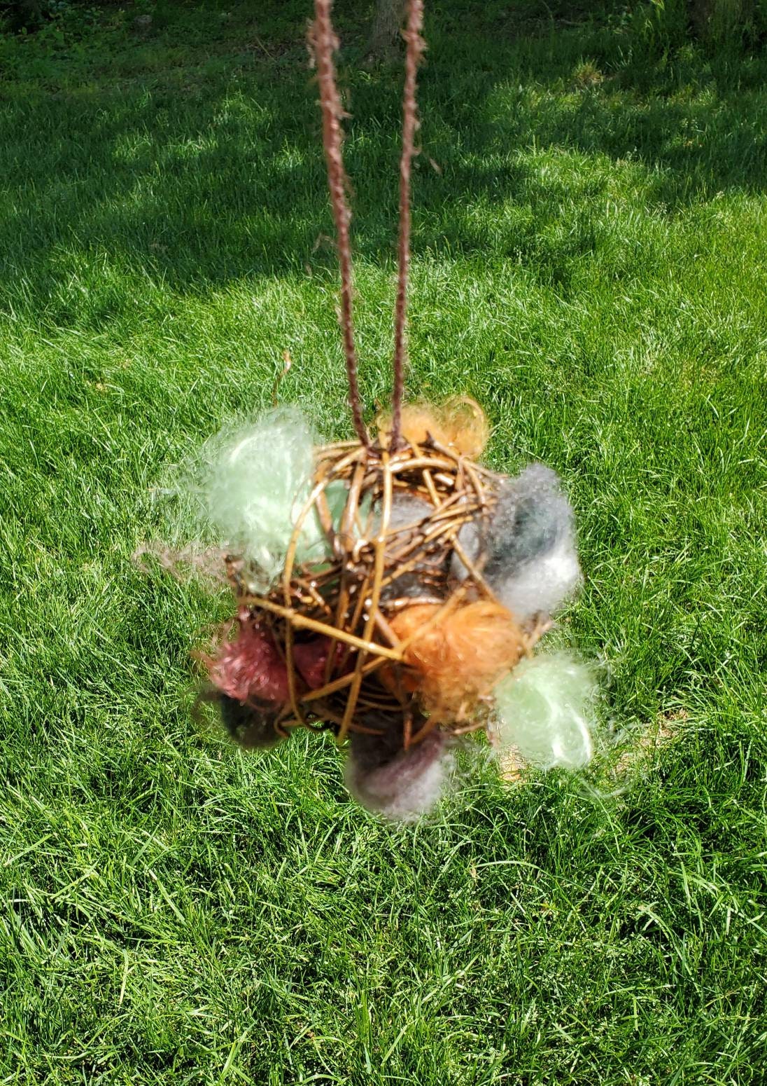 Eco-friendly Bird Nesting Ball Filled With Wool Bird's Nest, Bird ...