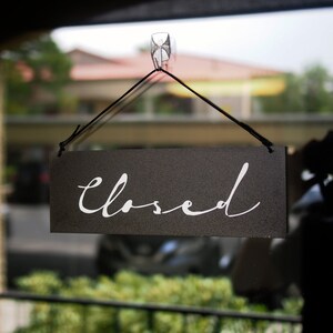 Simple, Clean Modern Style Open/closed Sign II - Etsy