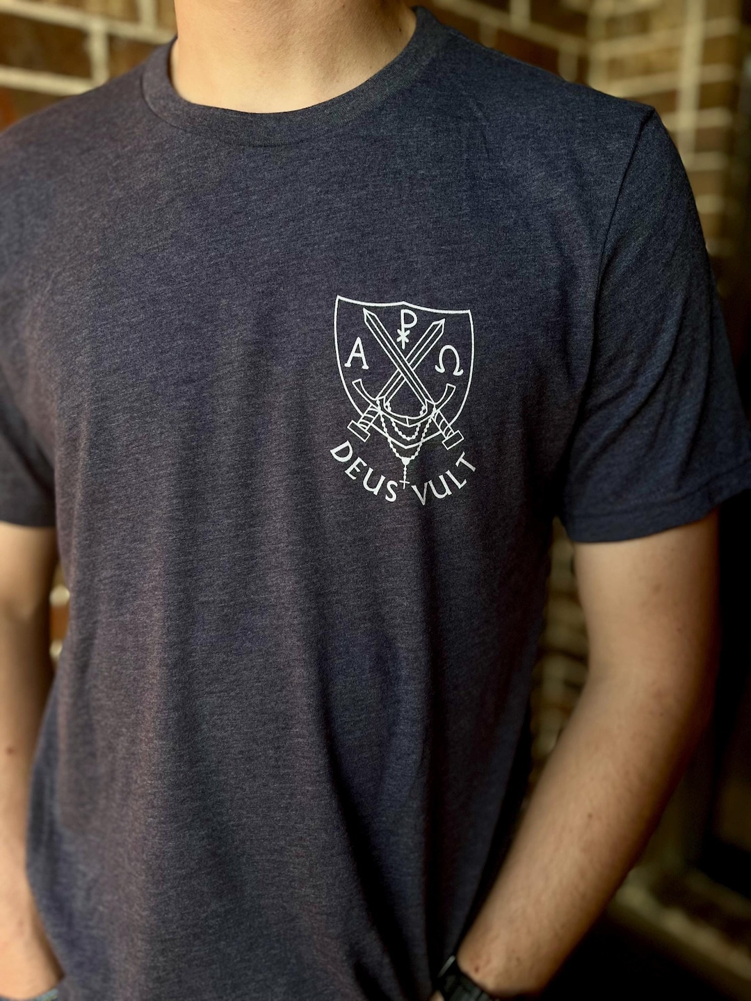 Catholic Men Latin Deus Vult Sword and Shield Rosary Weapon T-shirt - Etsy