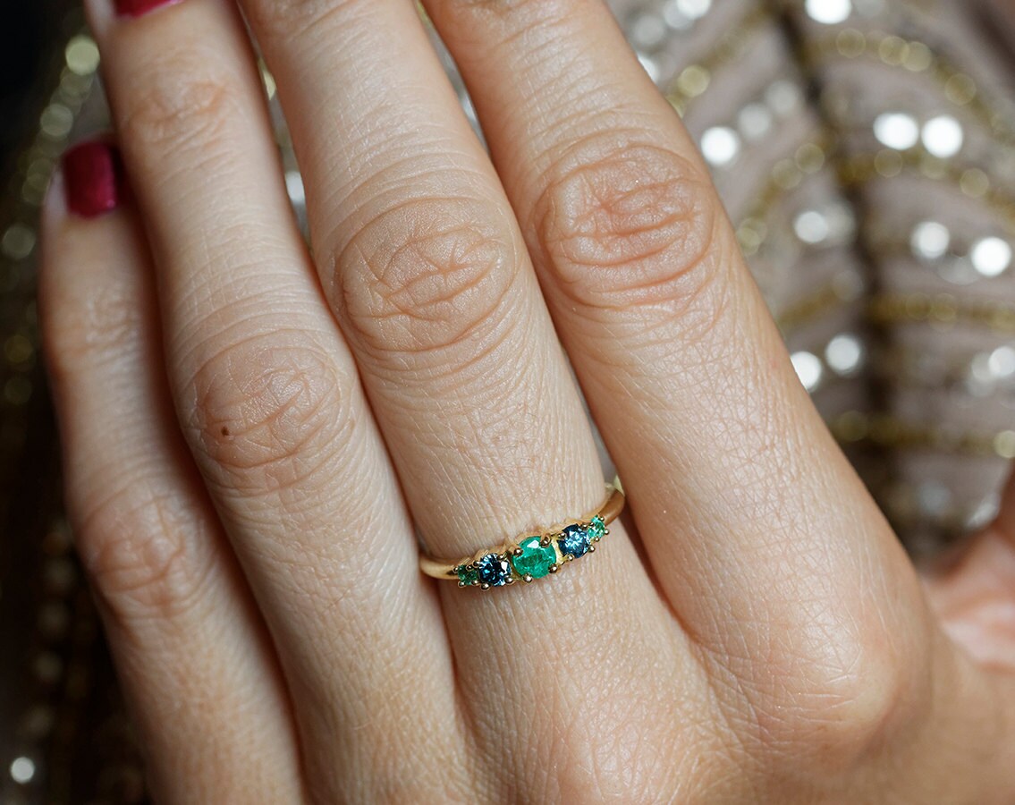 Emerald and Blue Diamond Cluster Ring in 18k Solid Gold - Etsy UK