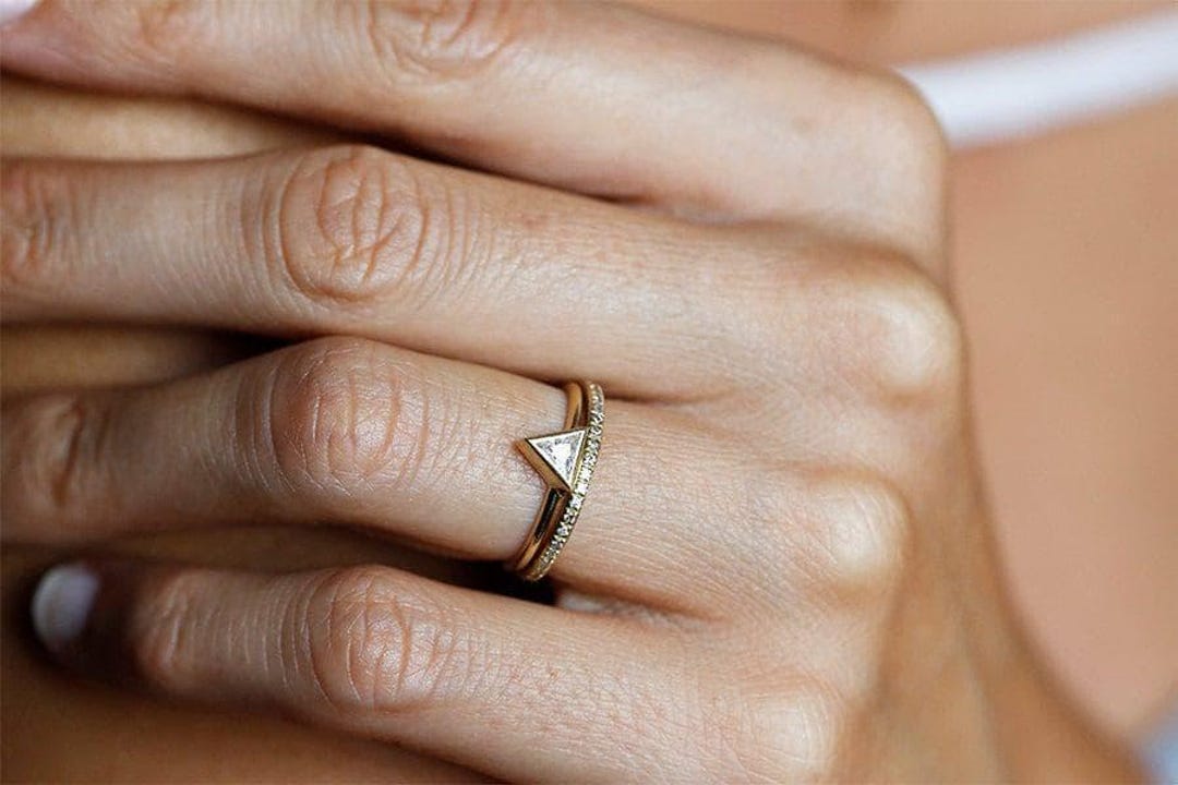Diamond Wedding Ring Set: 14k Gold Trillion Cut Eternity Band - Etsy