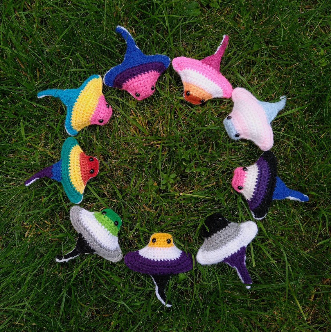 Lesbian Pride Stingray - Etsy