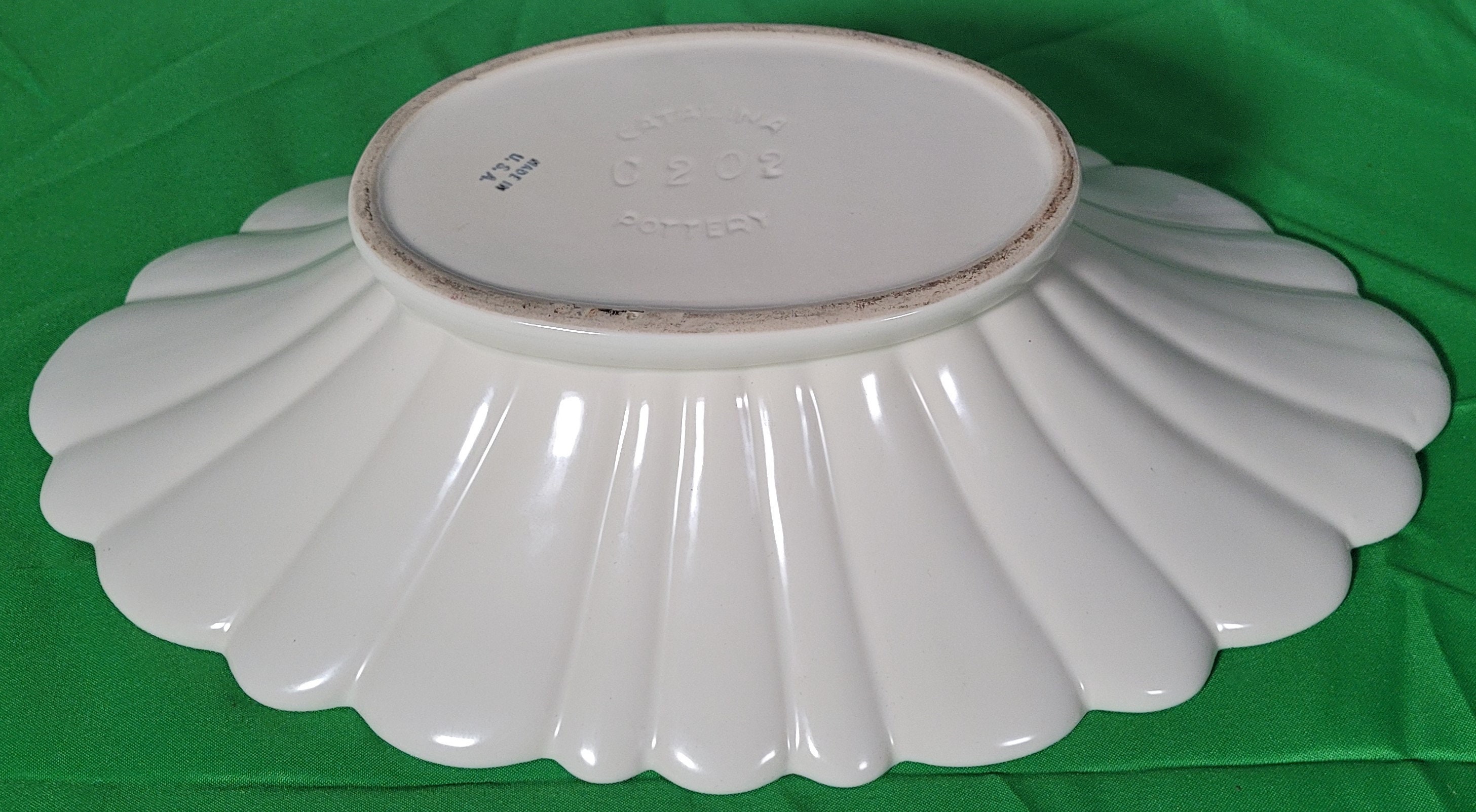 Vintage Turquoise & White Catalina Pottery Avalon Oval Scalloped ...
