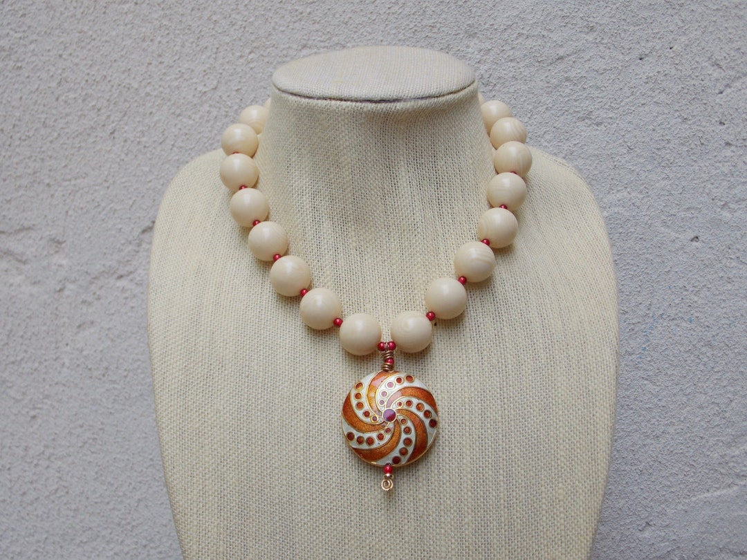 Large Round White Amber Bead Necklace With Round Cloisonne Pendant ...