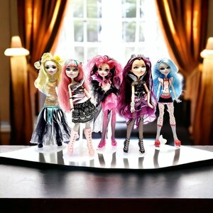 Monster High Dawn of the Dance Lagoona Blue Doll, Rochelle Goyle ...
