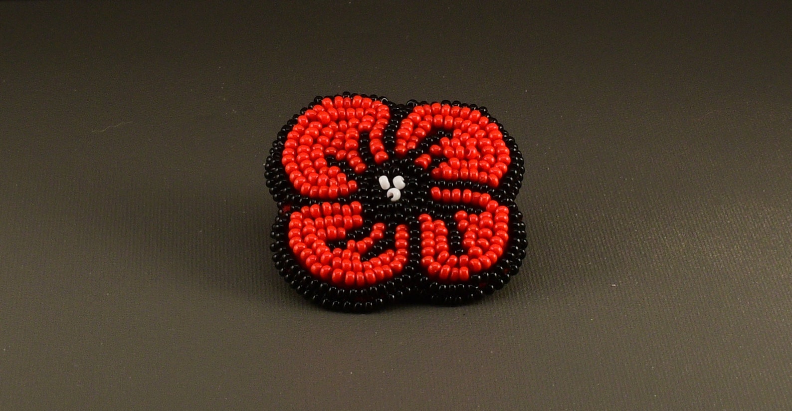 Handmade Poppy Brooch - Etsy Canada