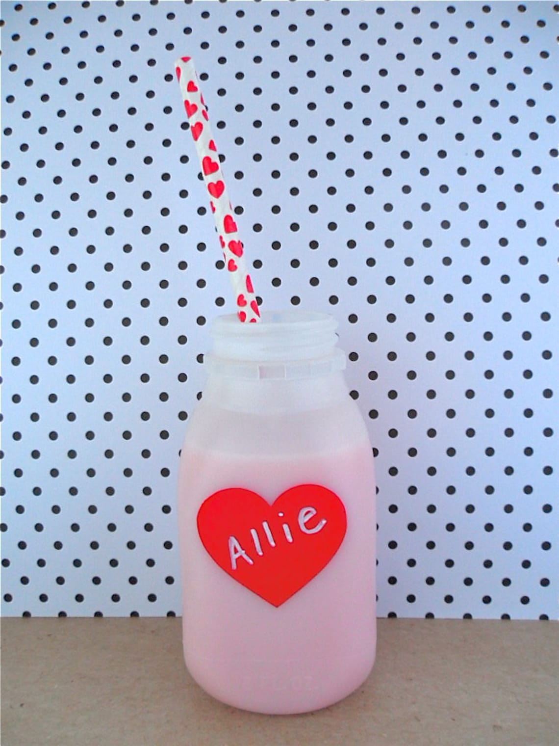 20 CUTE HEART Cups for Kids Plastic Milk Bottles With Lids - Etsy