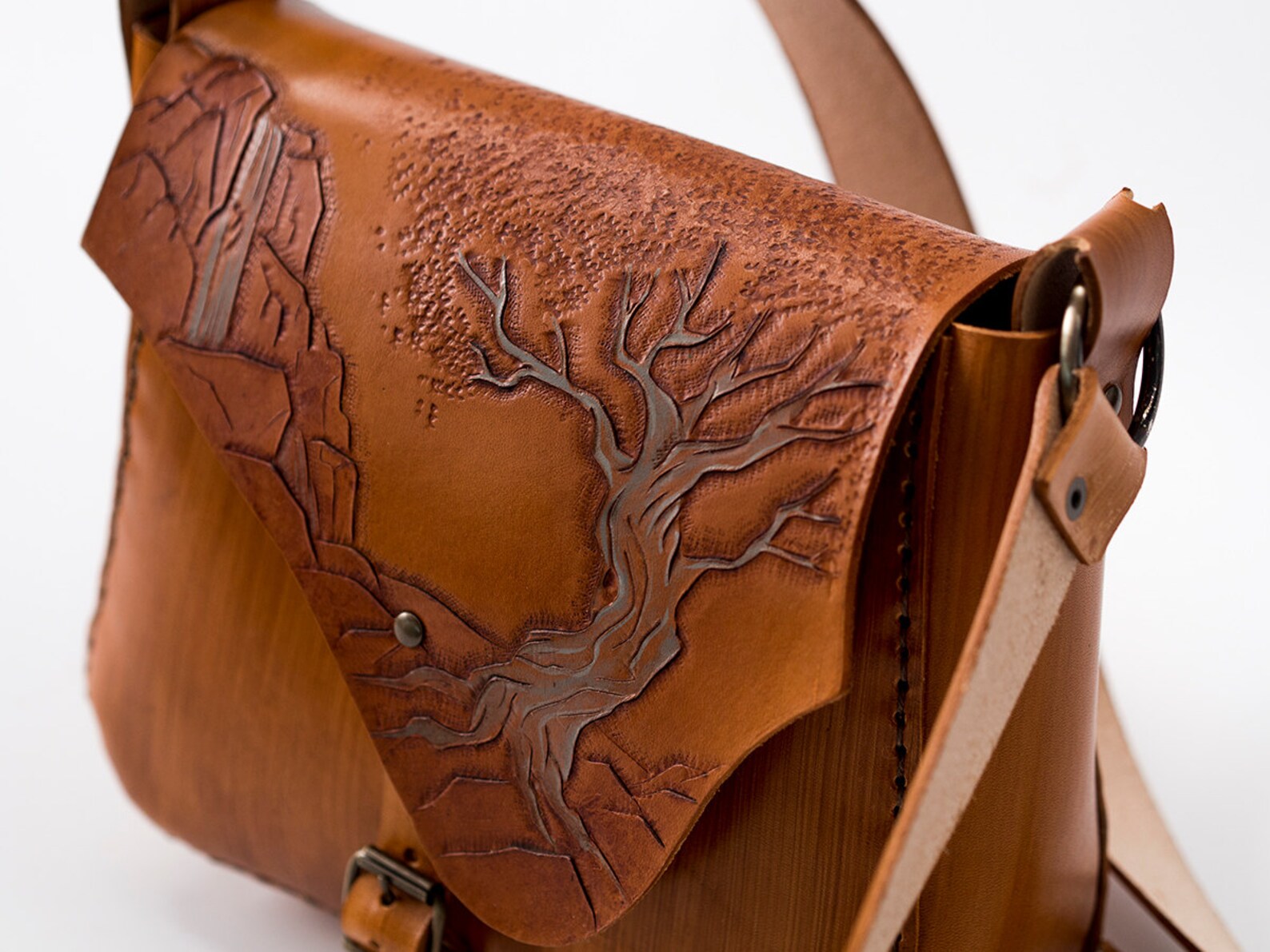 Celtic Tree Bag Leather Bag Yggdrasil Tree of Life - Etsy