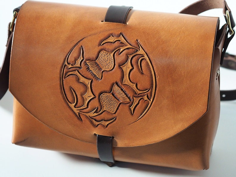 Scotland Shoulder Bag Sassenach Leather Purse Outlander | Etsy