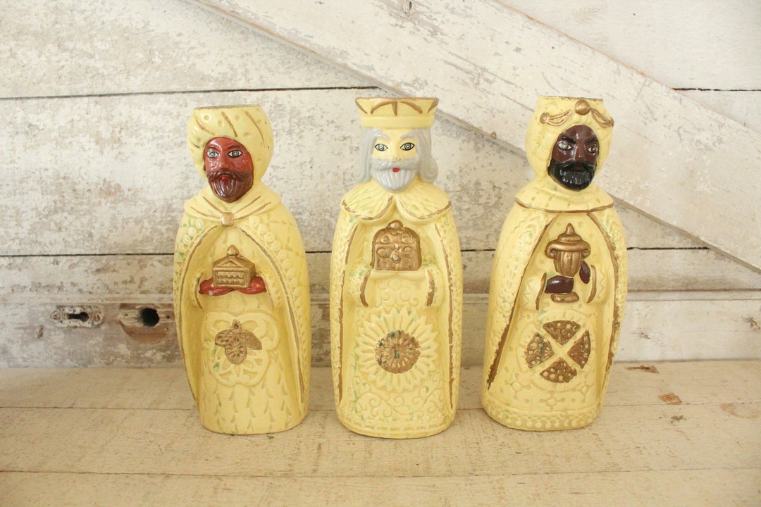 Vintage Three Kings Candlestick Holders - Ivory & Gold Wise Men King ...