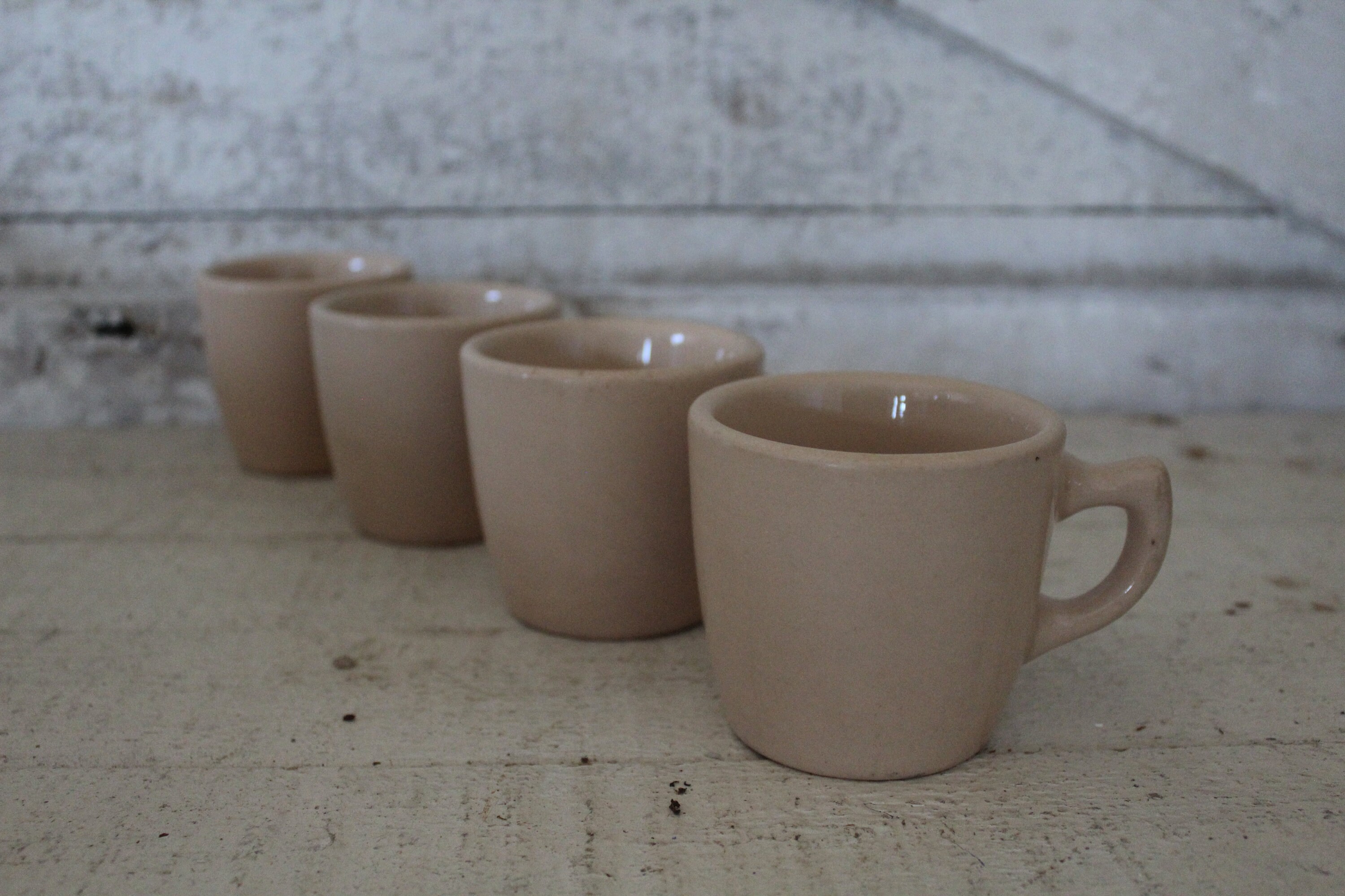 Home & Living Tan Restaurantware Coffee Mugs Vintage Set of Restaurant ...