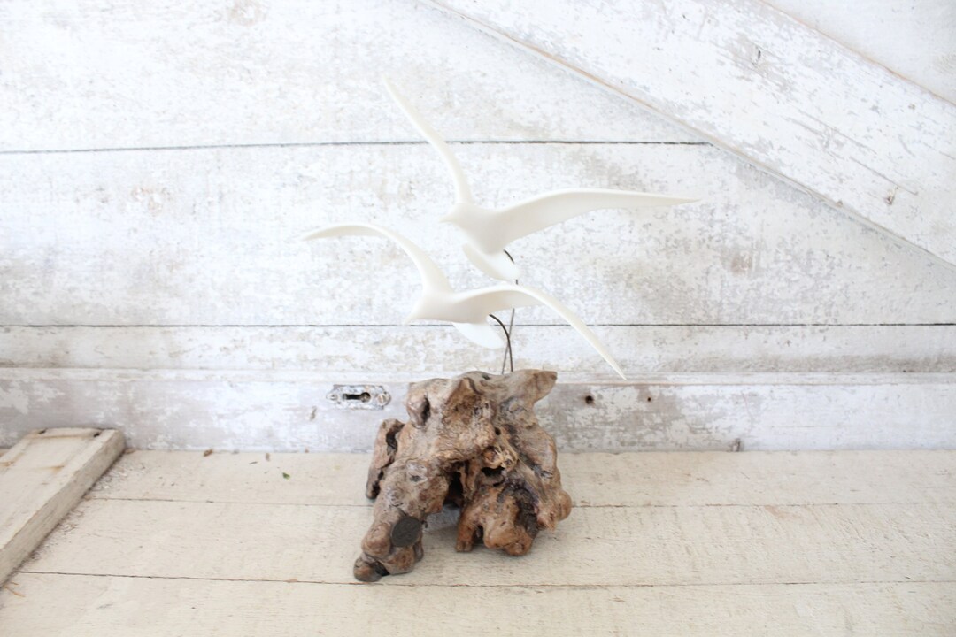 Vintage John Perry Seagull Burl Art - Birds in Flight - Nautical, Shore ...