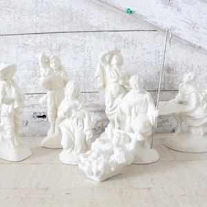 Vintage 1970s All-white Nativity Set - 15PC Nativity Set, Atlantic Mold ...